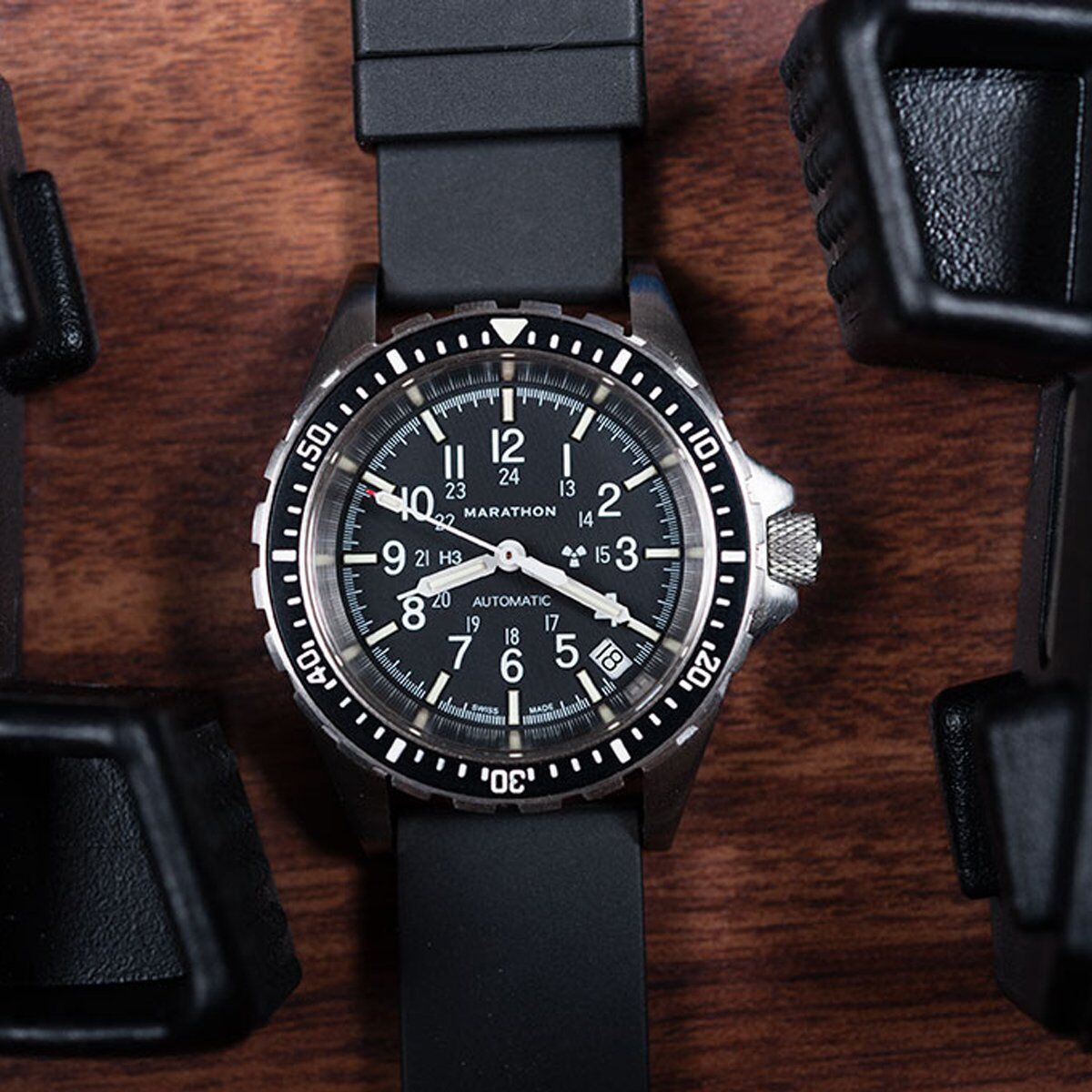 Marathon MSAR Search and Rescue Dive Watch | Marathon Watch | Suvretta ...